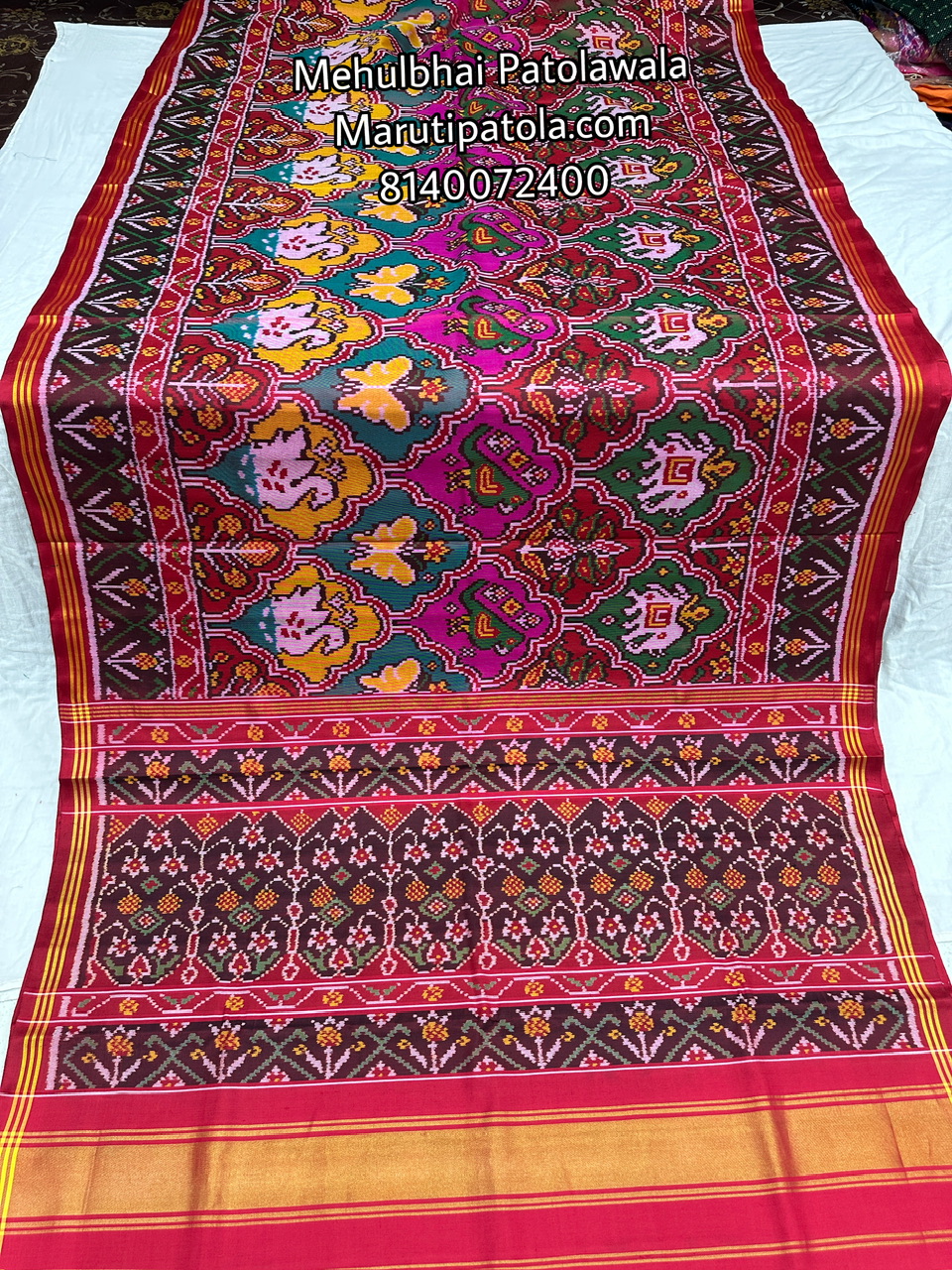 RED WITH MULTI COLOUR FIGURES GUJRAT AUTHENTIC PATAN PATOLA SAREE - Maruti Patola House